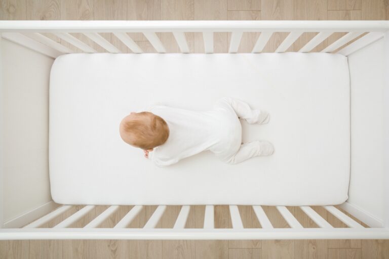 Everything You Need to Know About Your Baby Sleeping Safely in a Cot ...